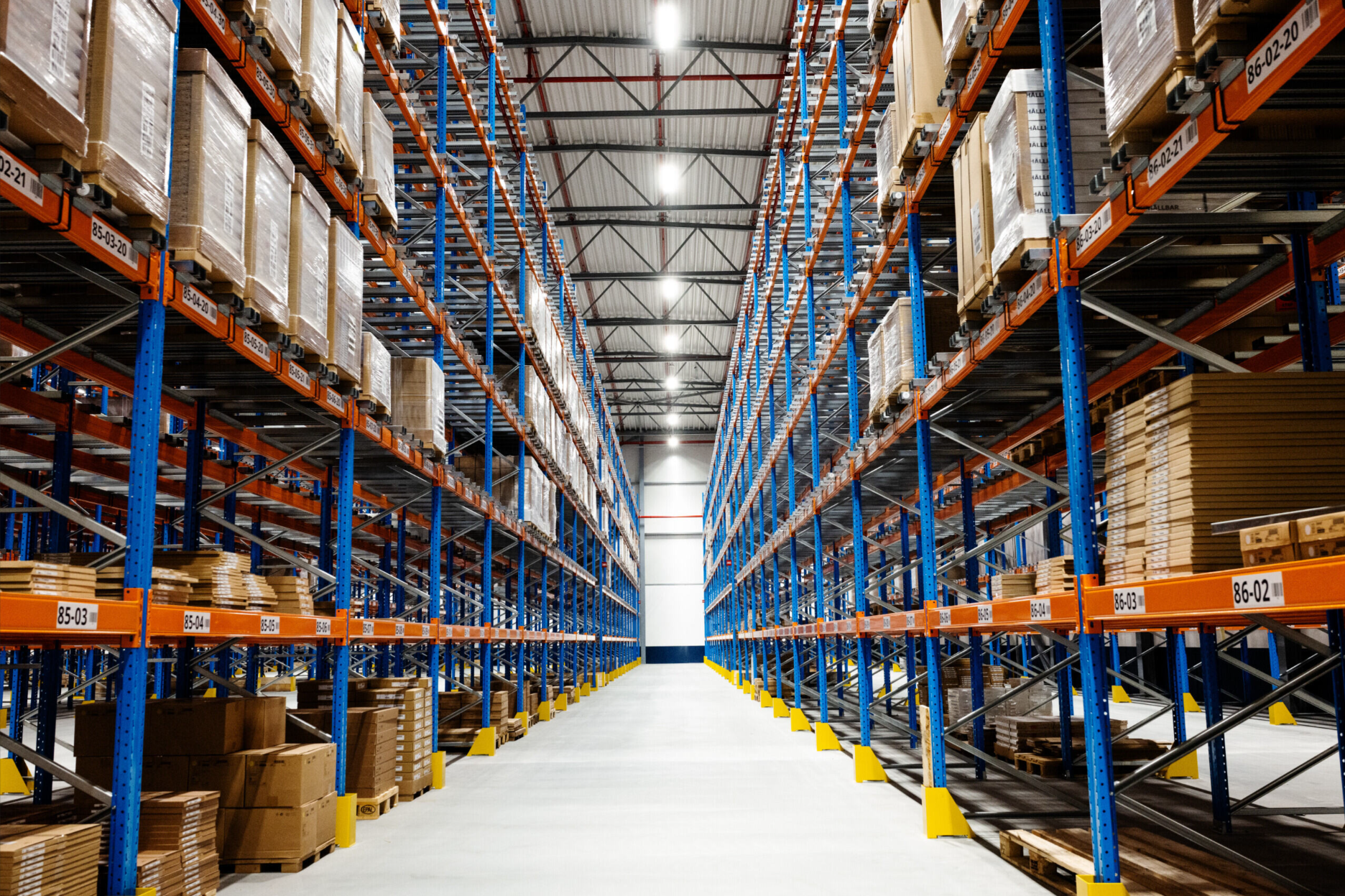 Reimagining retail logistics: Strategic commercial real estate investments helping transform ...